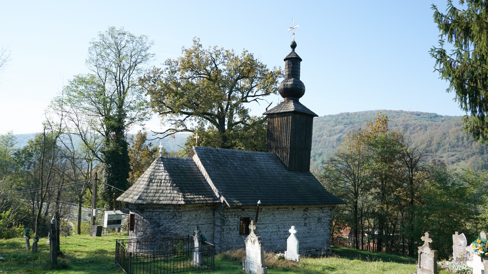 Biserica de lemn din Ionești | CNIPT Arad